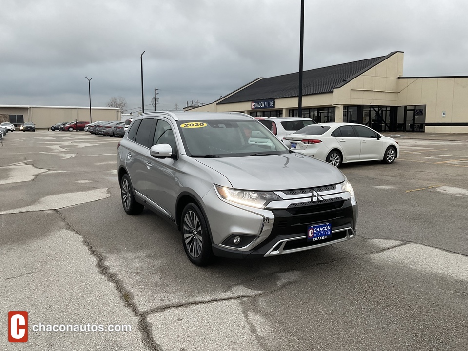 Used 2020 Mitsubishi Outlander SEL 2WD for Sale - Chacon Autos