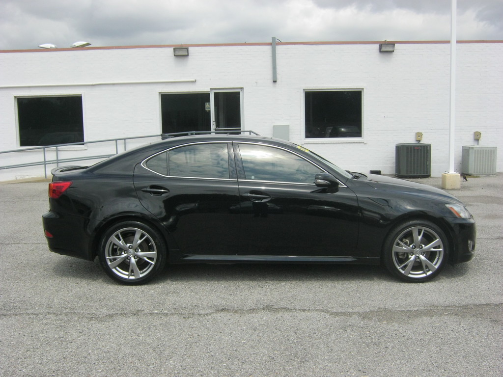 Used 2009 Lexus IS in Dallas, TX ( R105641 ) | Chacon Autos