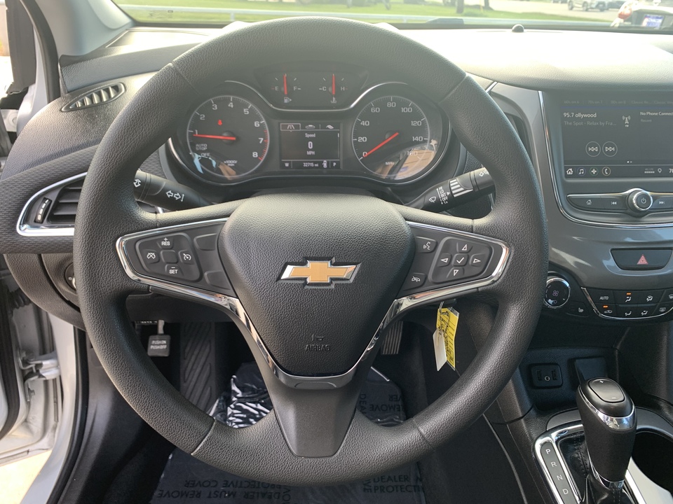 Used 2019 Chevrolet Cruze LT Auto for Sale - Chacon Autos