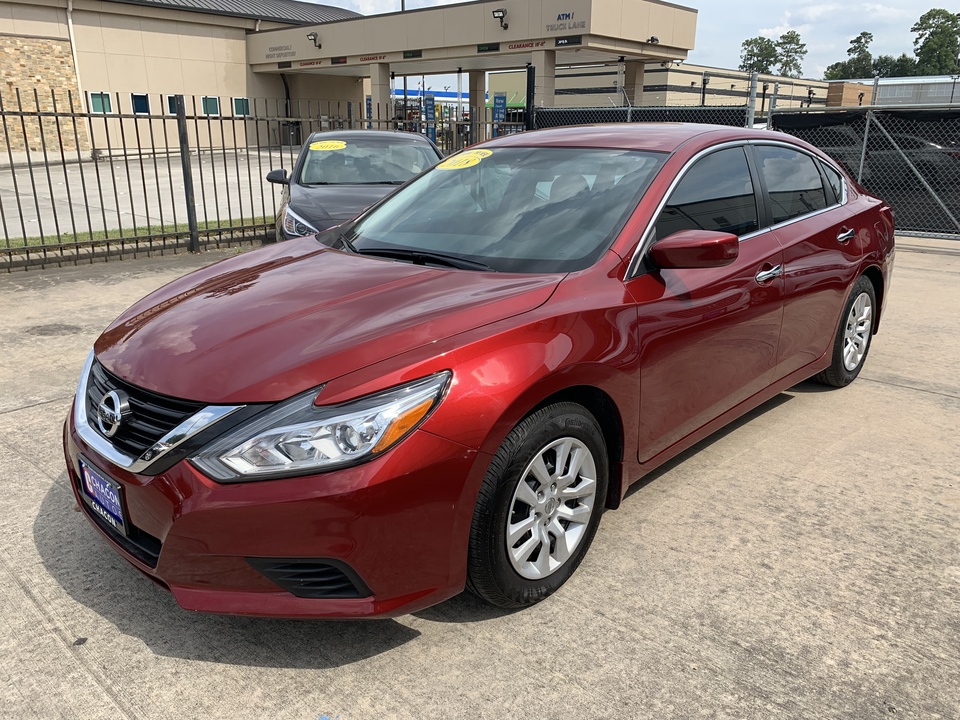 Used 2018 Nissan Altima 2.5 SV for Sale - Chacon Autos