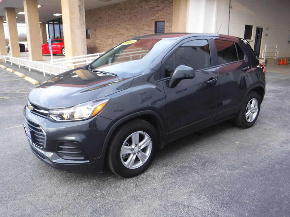 Used 2019 Chevrolet Trax LS FWD for Sale - Chacon Autos