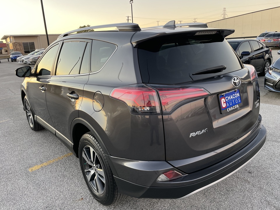 Used 2018 Toyota RAV4 in Grand Prairie, TX ( G193316 ) | Chacon Autos