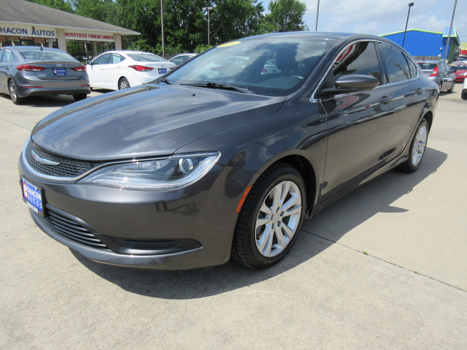 Used 2016 Chrysler 200 in Grand Prairie, TX ( G196520 ) | Chacon Autos