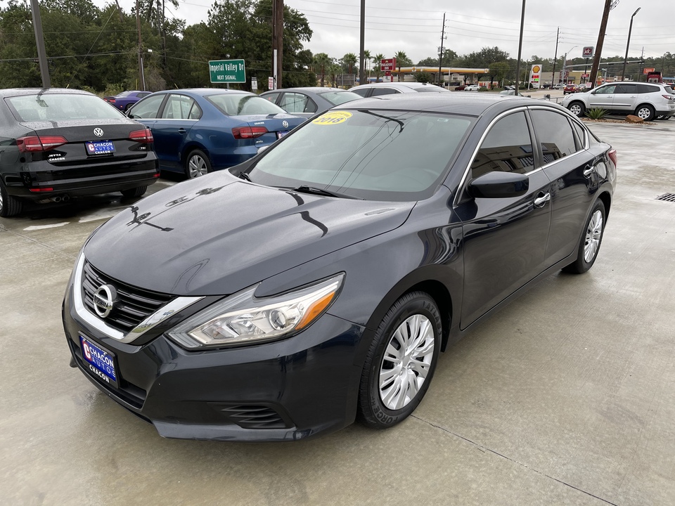Used 2018 Nissan Altima 2.5 SV for Sale - Chacon Autos