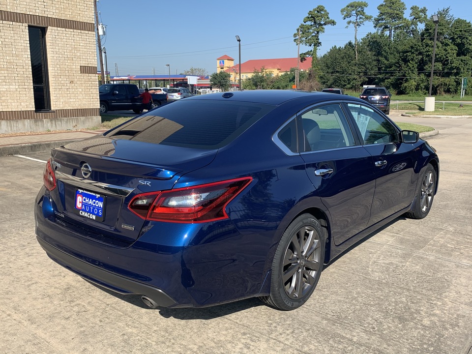 Used 2018 Nissan Altima 2.5 SR for Sale - Chacon Autos