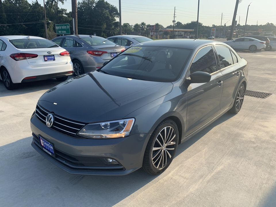 Used 2016 Volkswagen Jetta SE 6A for Sale - Chacon Autos