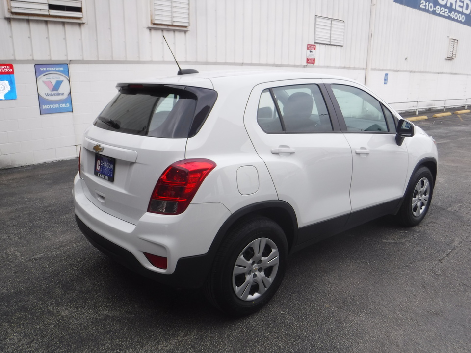 Used 2018 Chevrolet Trax LS FWD for Sale - Chacon Autos