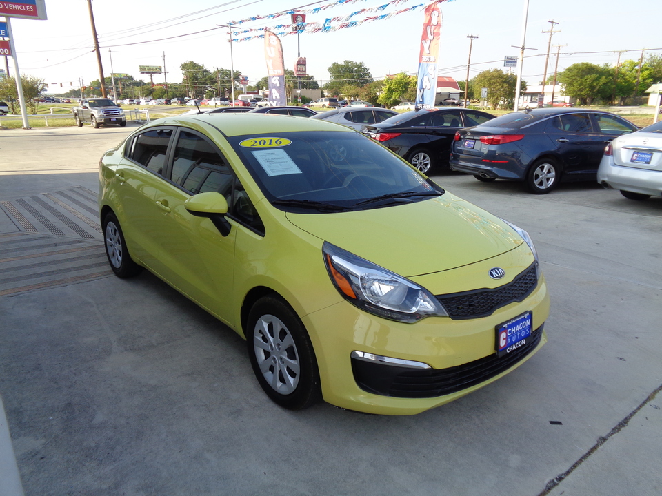 Used 2016 Kia Rio in San Antonio, TX ( J593538 ) | Chacon Autos