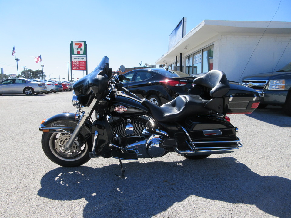 Used 2007 Harley-Davidson FLHTCU in Carrollton, TX ( W655443 ) | Chacon ...