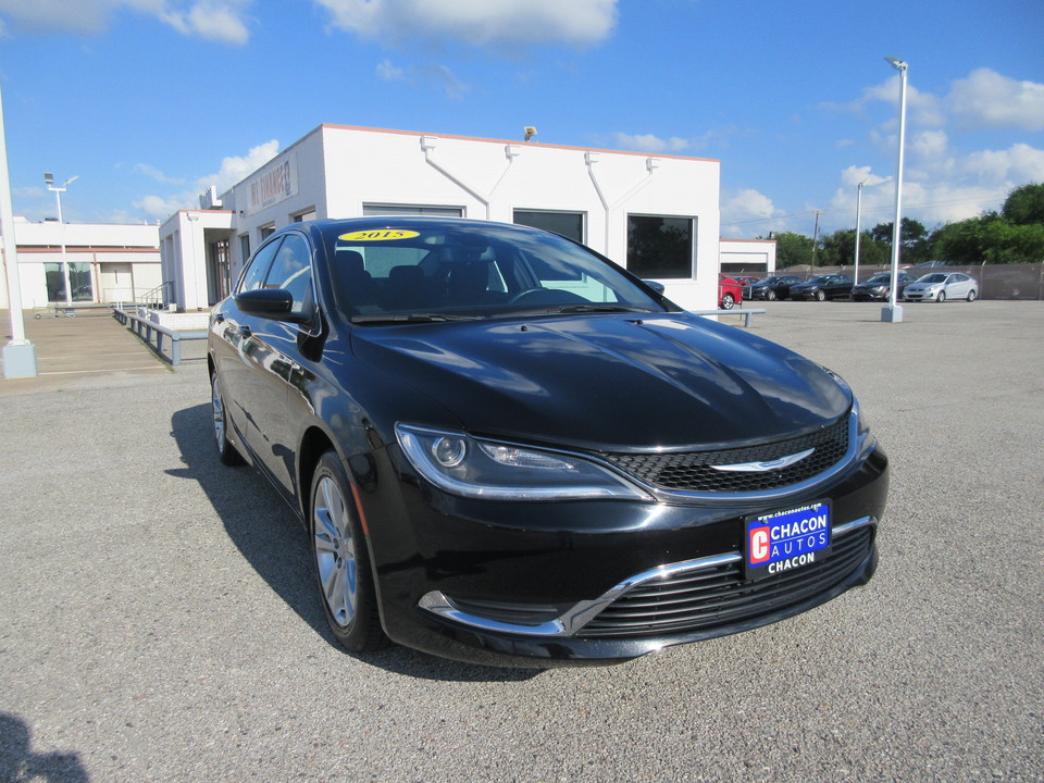 Gas Mileage On A 2015 Chrysler 200null
