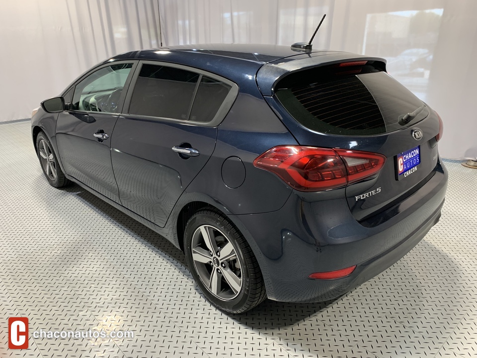 Used 2018 Kia Forte 5-Door in Houston, TX ( U745138 ) | Chacon Autos