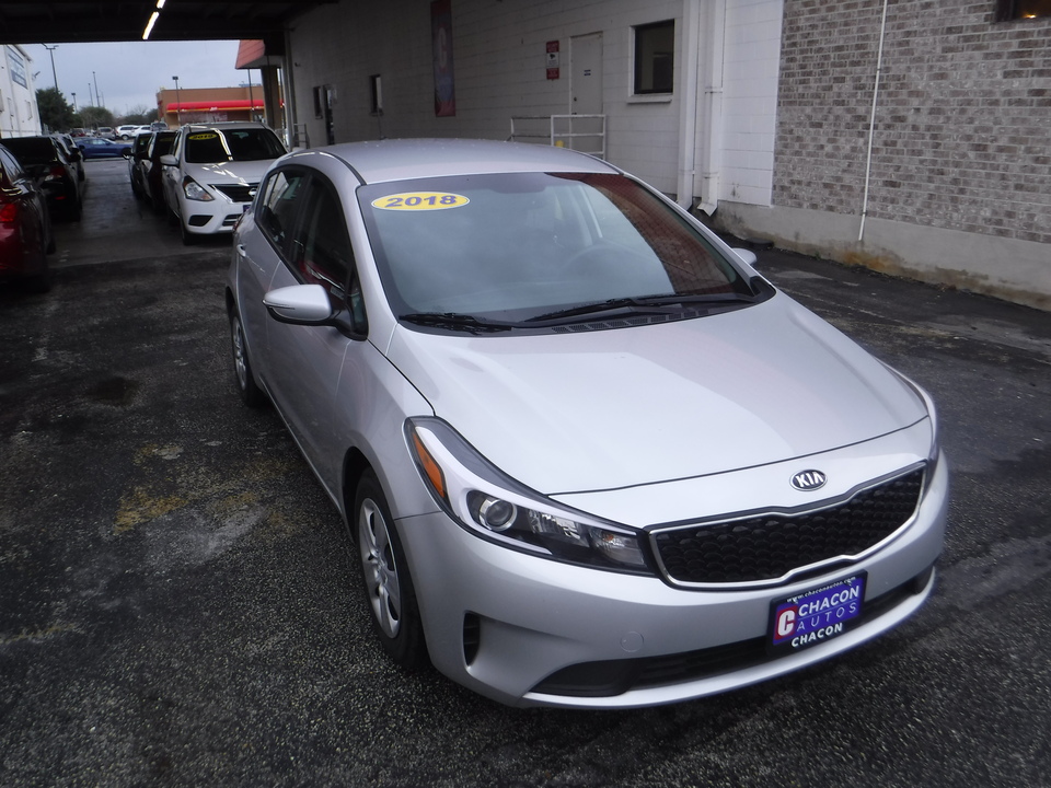 Used 2018 Kia Forte 5-Door in San Antonio, TX ( B772801 ) | Chacon Autos