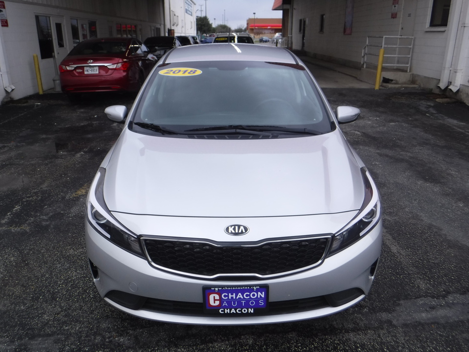 Used 2018 Kia Forte 5-Door in San Antonio, TX ( B772801 ) | Chacon Autos
