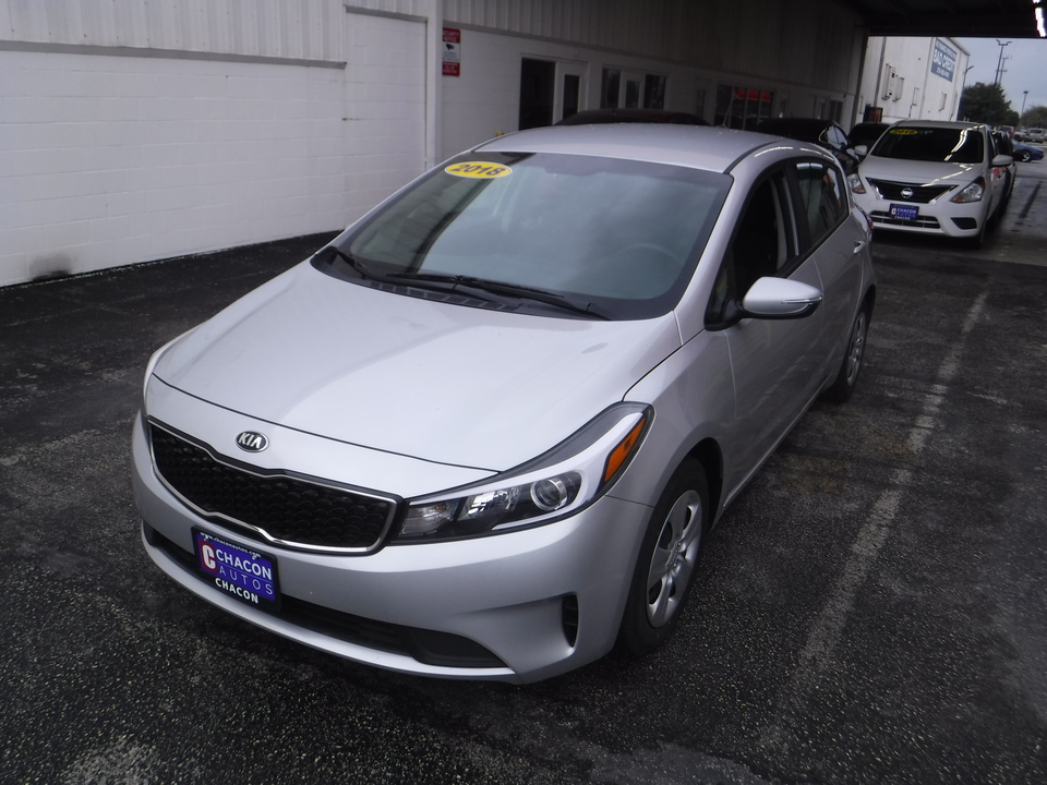 Used 2018 Kia Forte 5-Door in San Antonio, TX ( B772801 ) | Chacon Autos