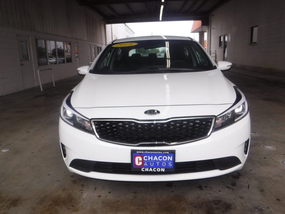 Used 2018 Kia Forte 5-Door in San Antonio, TX ( B774077 ) | Chacon Autos