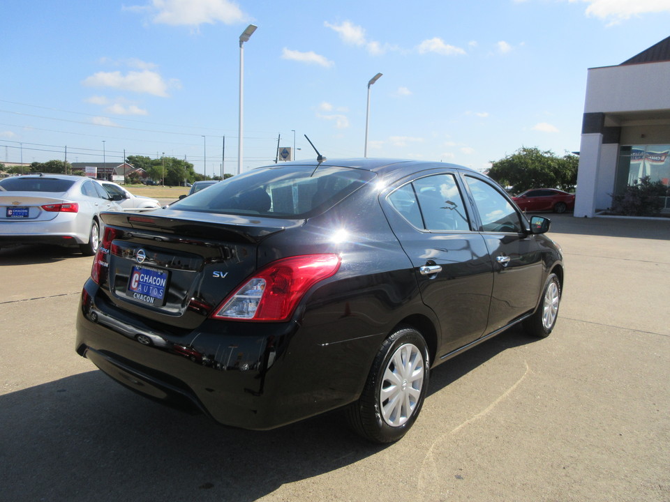 Used 2018 Nissan Versa 1.6 SV Sedan for Sale - Chacon Autos